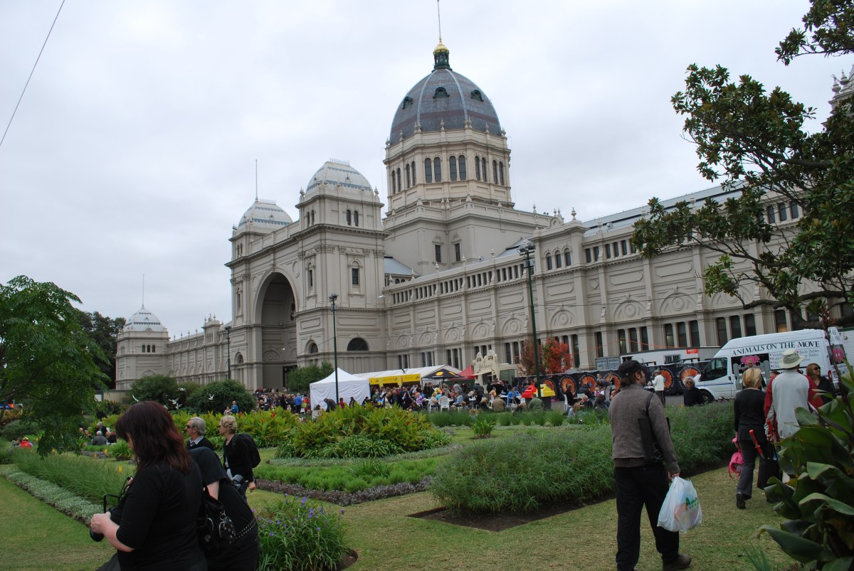 Victoria Tourist Guide - Tourism Guide Australia